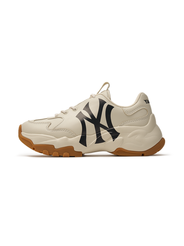 Shoes | MLB Global