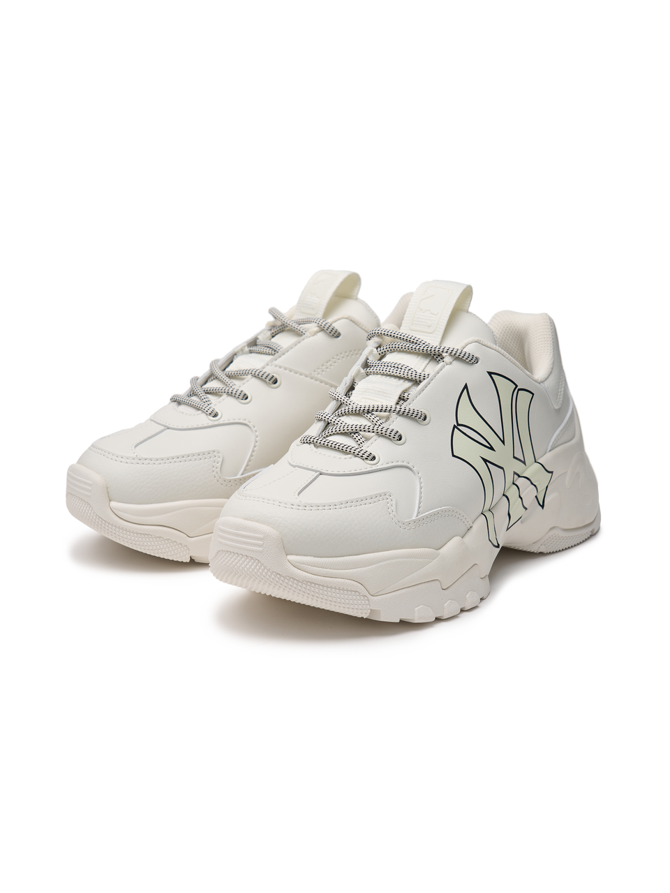 Shoes | MLB Global